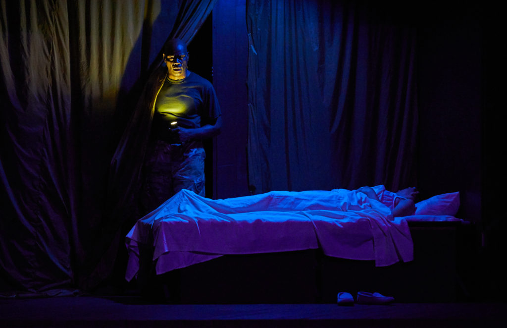 Othello's Rave Reviews - Kentucky Shakespeare